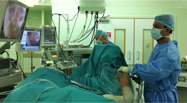 Shoulder Arthroscopy - London Orthopaedic Clinic